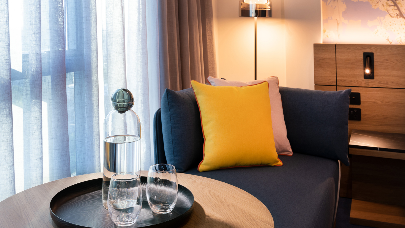 Deluxe King Room - Novotel Melbourne Preston