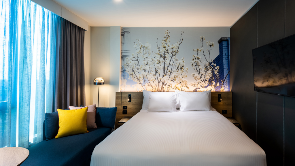 Deluxe King Room - Novotel Melbourne Preston