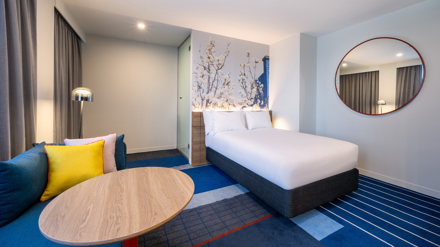 Standard Double Room - Novotel Melbourne Preston