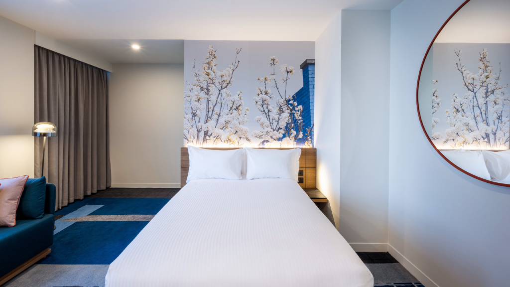 Standard Double Room - Novotel Melbourne Preston