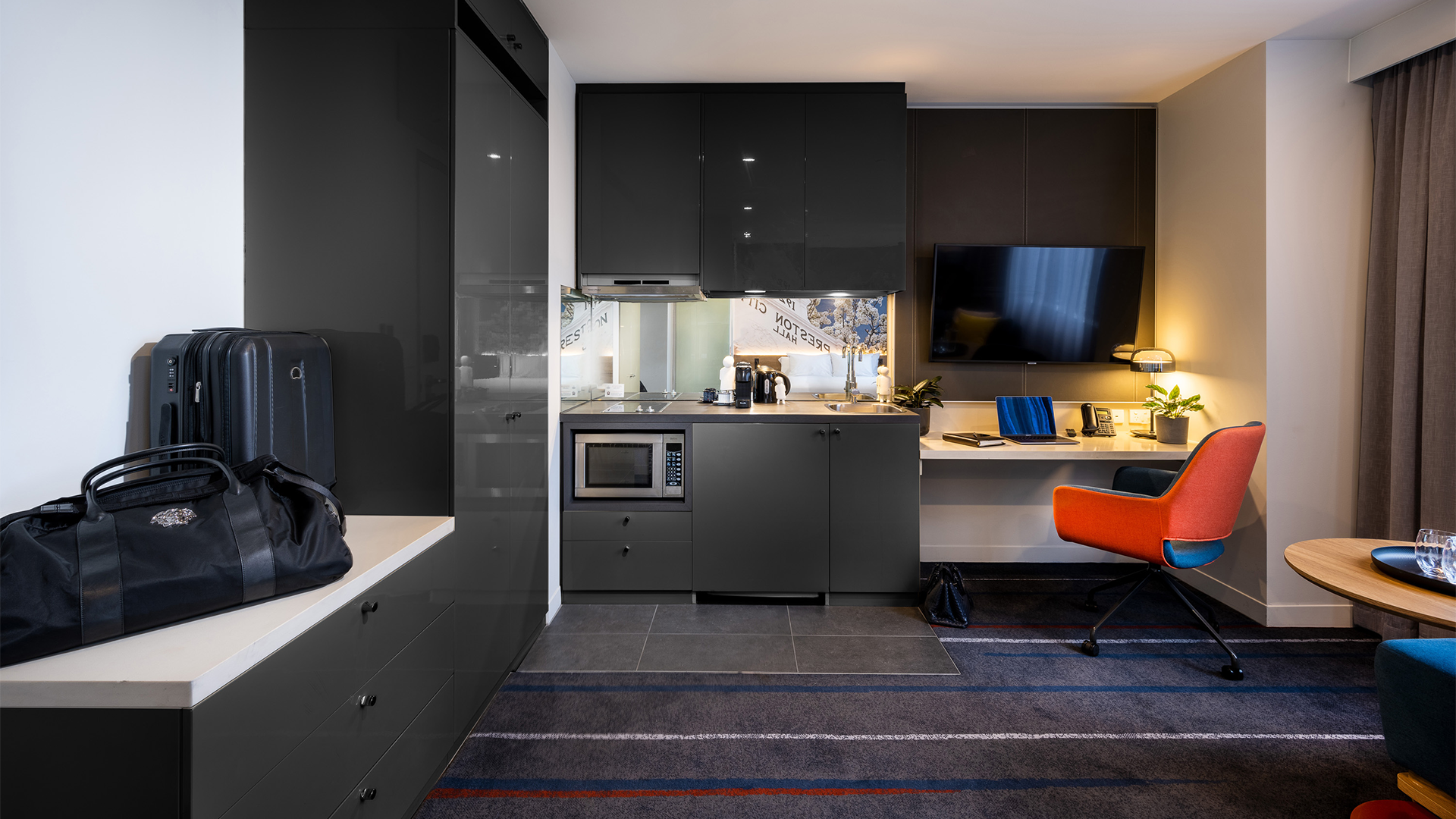 Novotel Melbourne Preston - Studio Apartment Queen